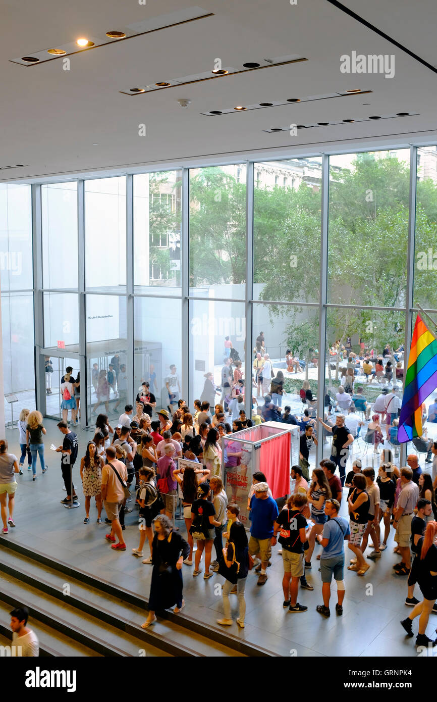 Lobby of the Museum of Modern Art.Manhattan,New York City,USA Stock ...