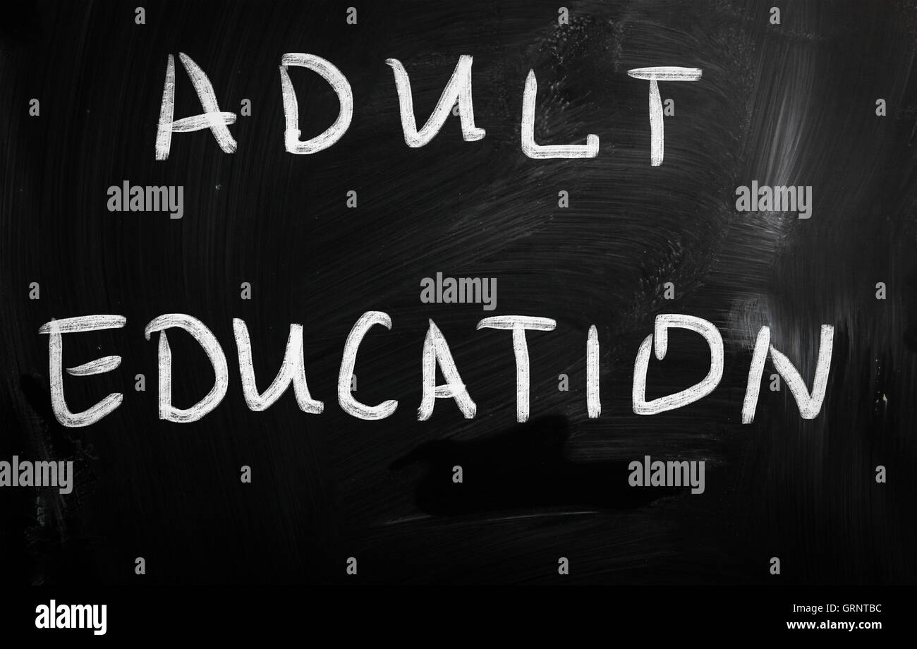 Adult classroom hi-res stock photography and images - Alamy