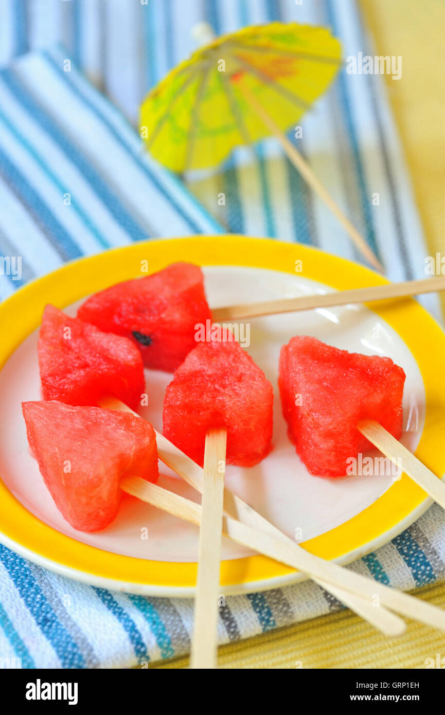 Food fresh chopped circle hi-res stock photography and images - Alamy