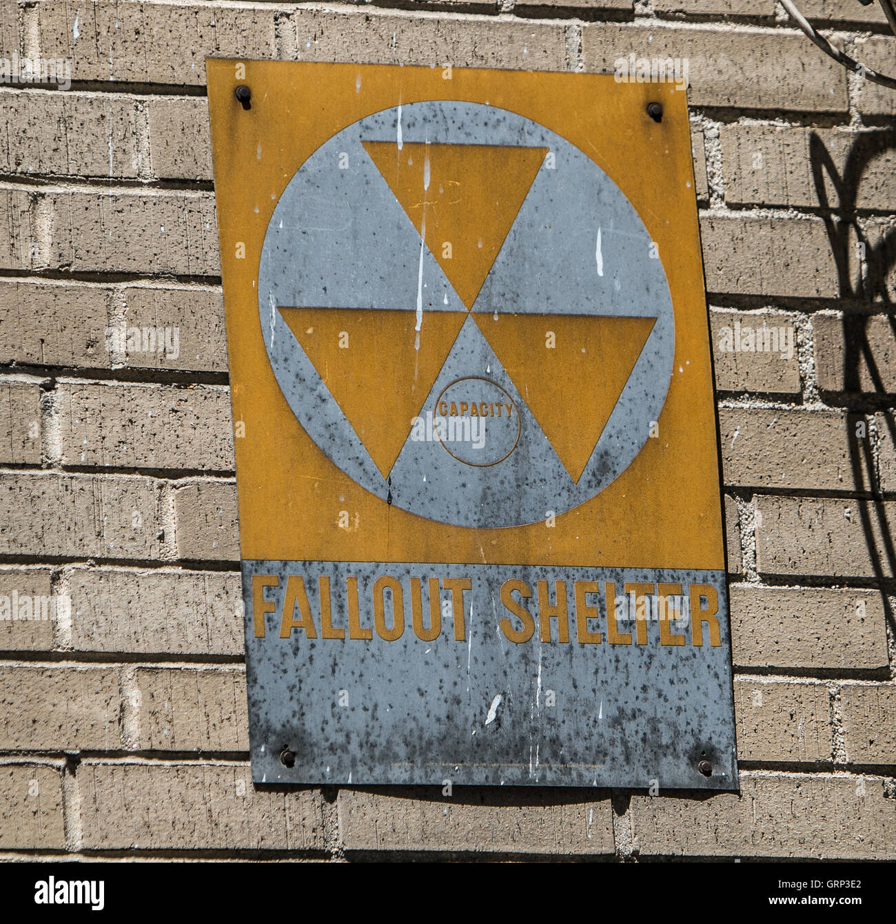 Fallout shelter hi-res stock photography and images - Alamy