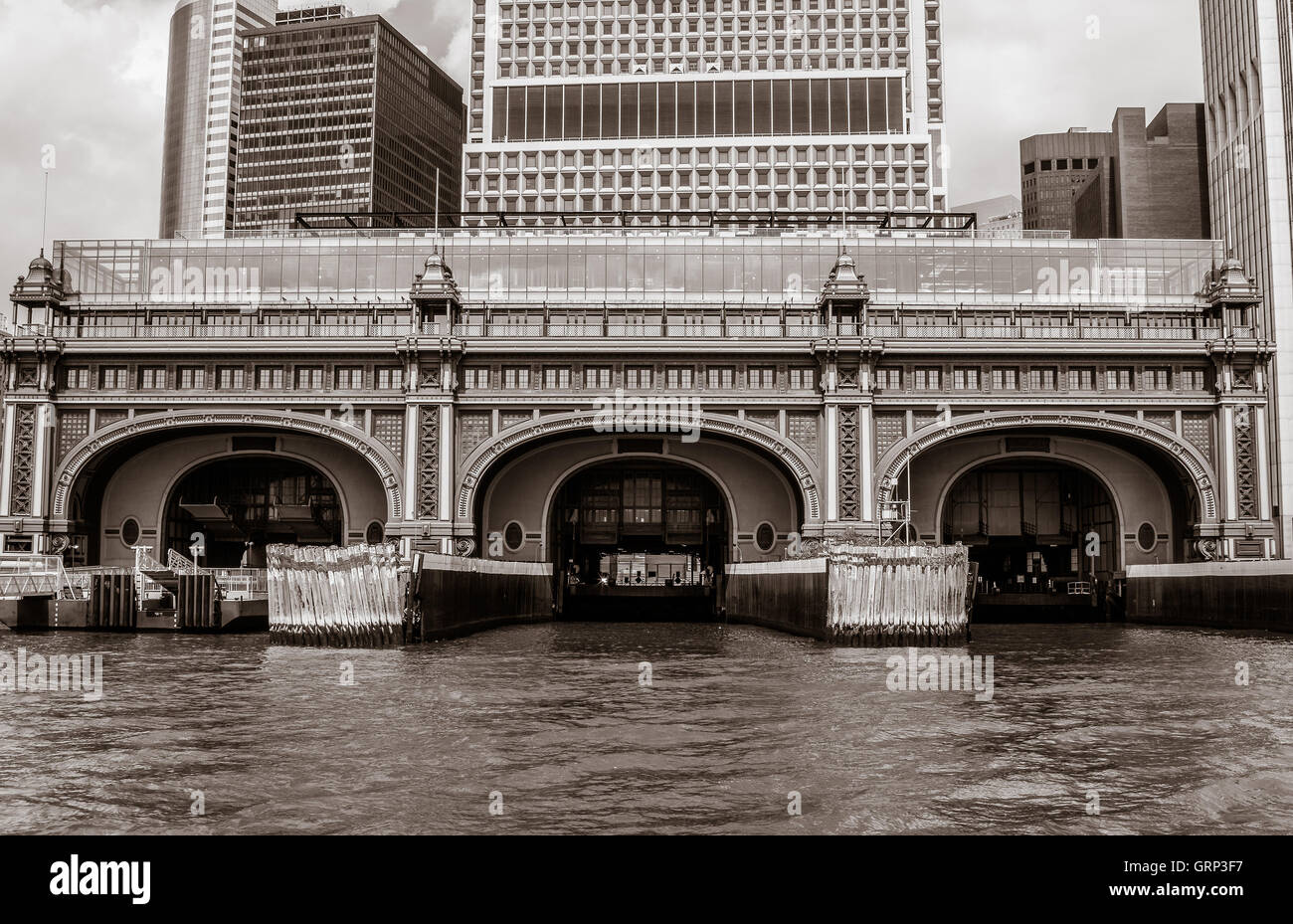 Governor's Island ferry terminal in Manhattan Stock Photo - Alamy