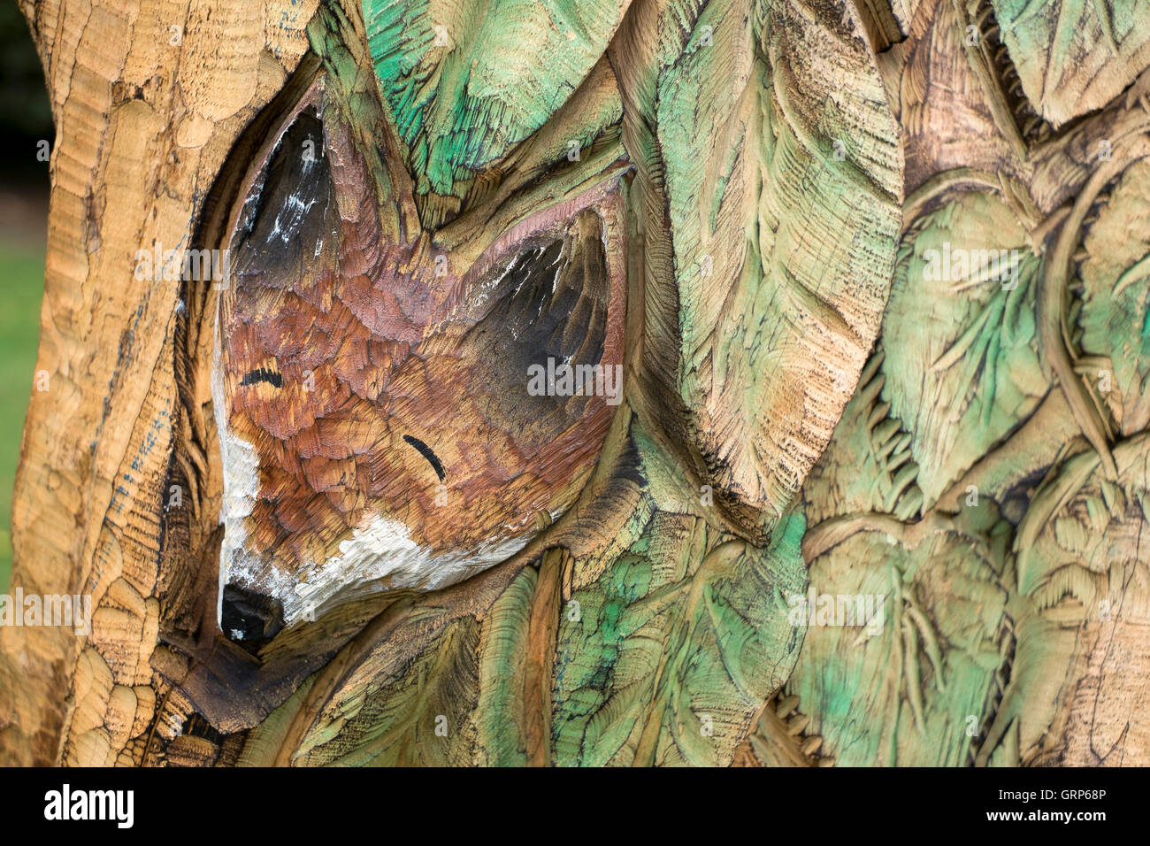Wood carved tree hi-res stock photography and images - Alamy
