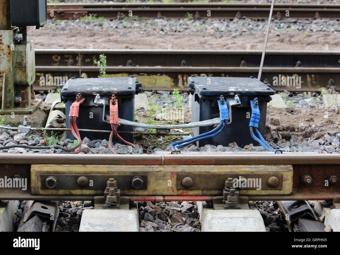Red and blue - it's part of the railway signaling system. To determine ...