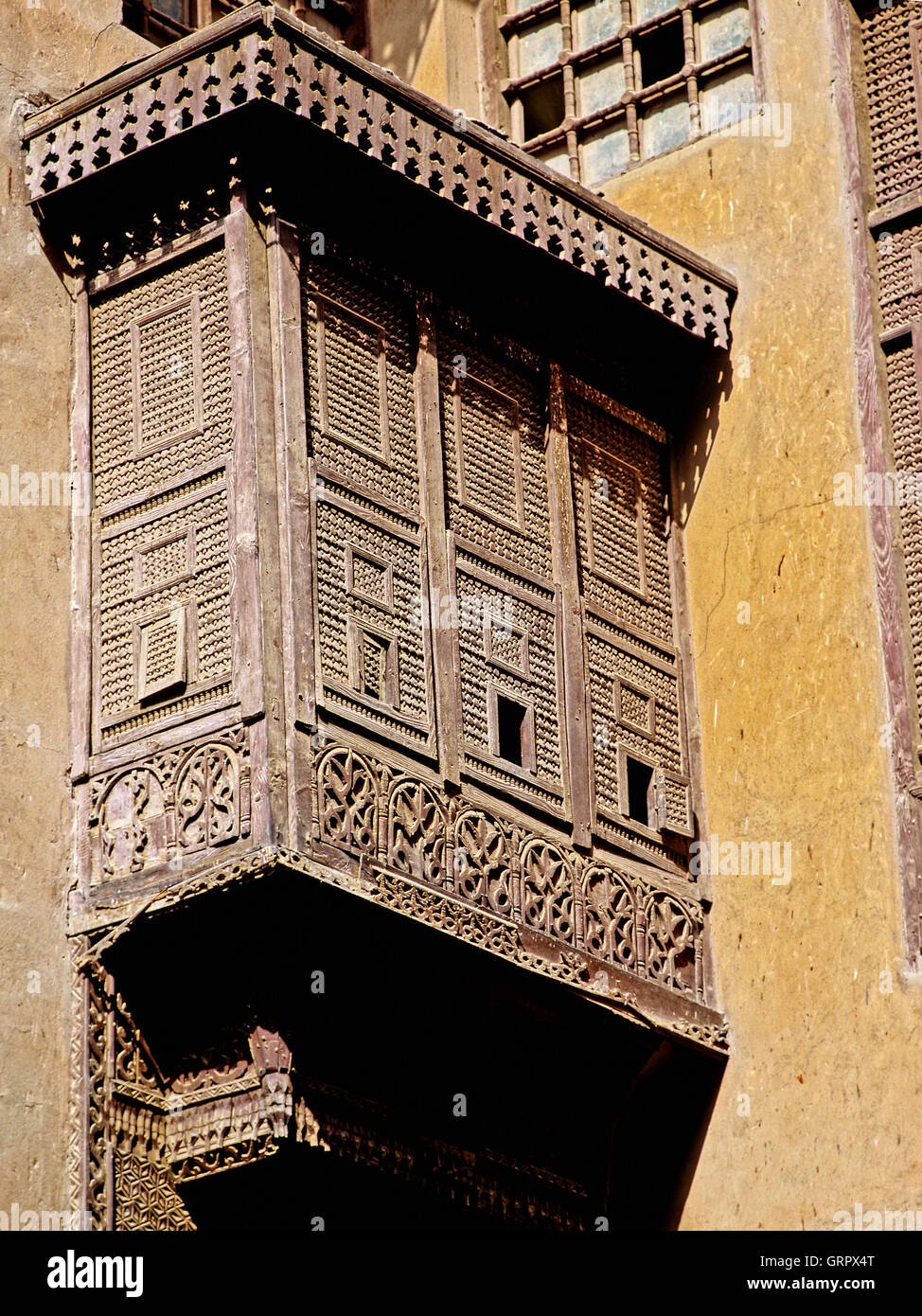 Mashrabia window, Bait al Suhaymi, Cairo, Egypt Stock Photo - Alamy