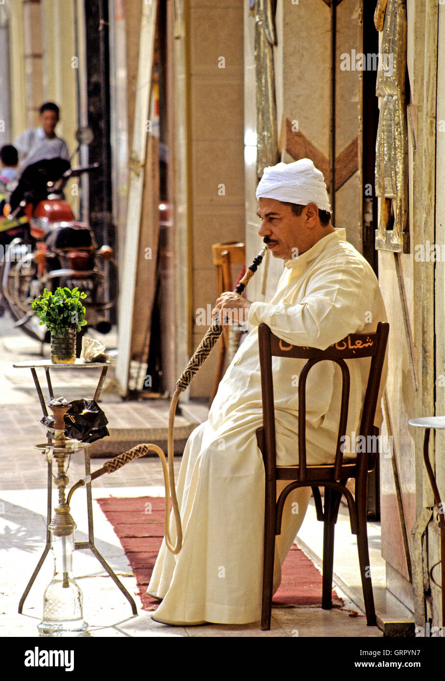 Egyptian Man Smoking Waterpipe High Resolution Stock Photography and ...