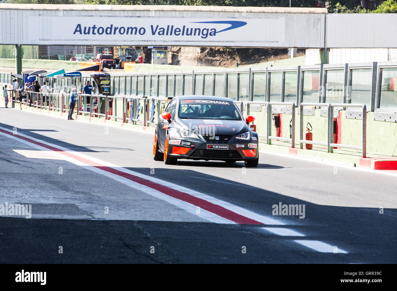 Car agan car hi-res stock photography and images - Alamy