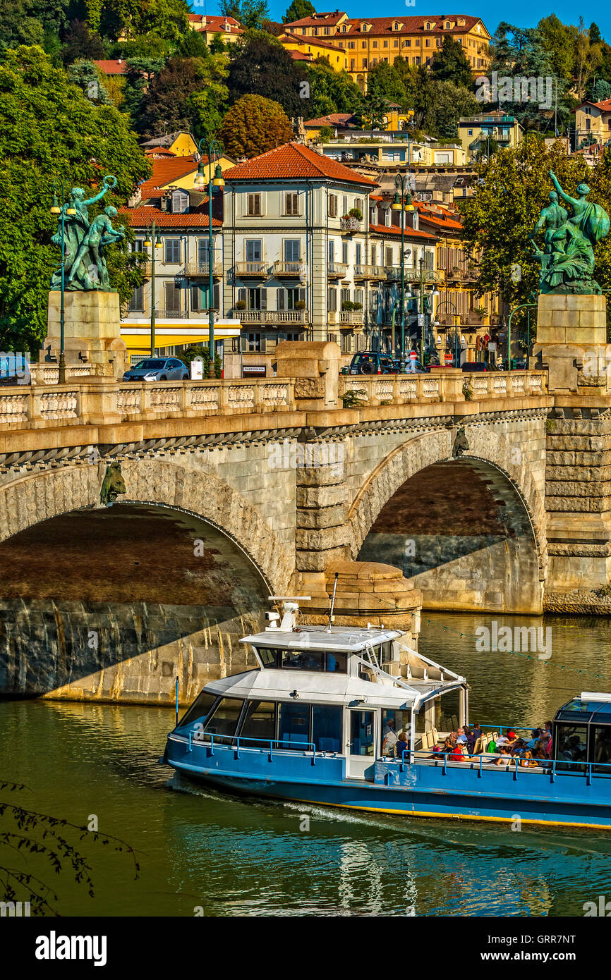 Boat torino hi-res stock photography and images - Alamy