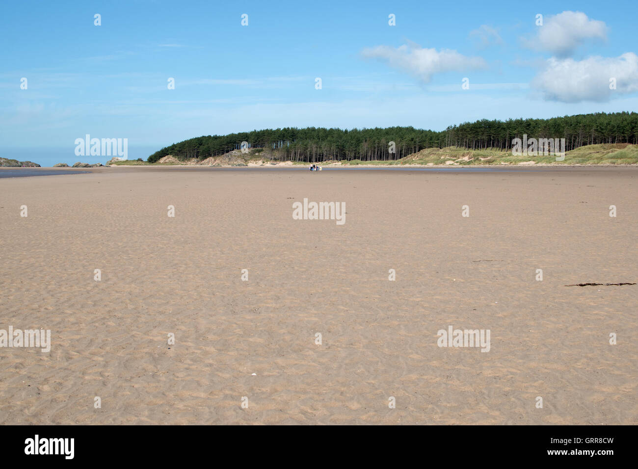 Newborough beach anglesey hi-res stock photography and images - Alamy