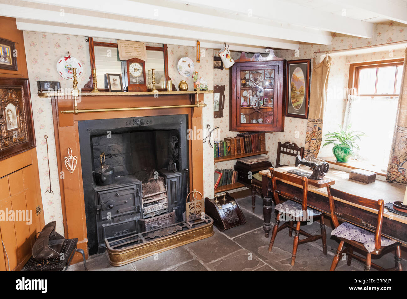 Welsh inside interior hi-res stock photography and images - Alamy