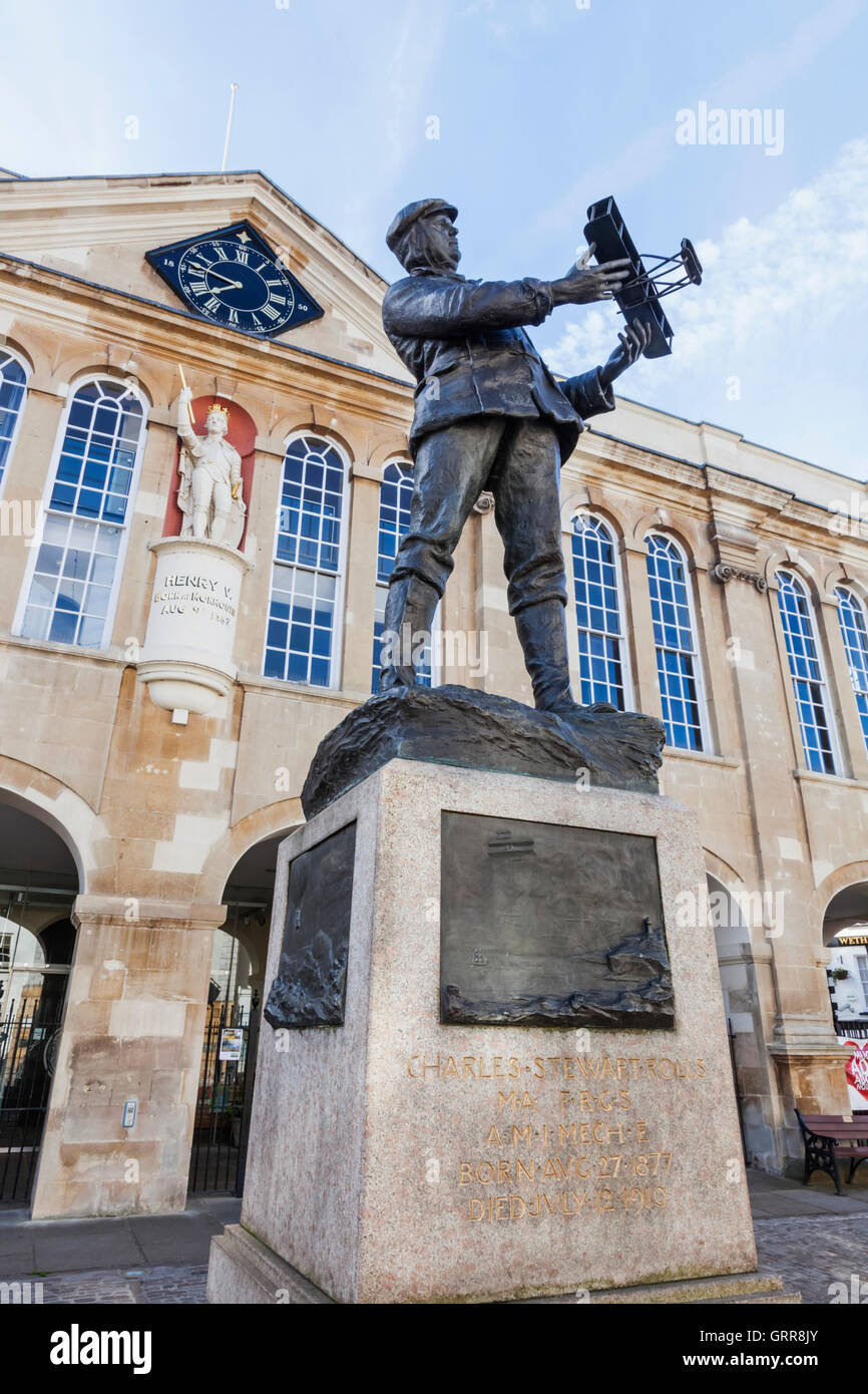 Charles stewart rolls statue hi-res stock photography and images - Alamy