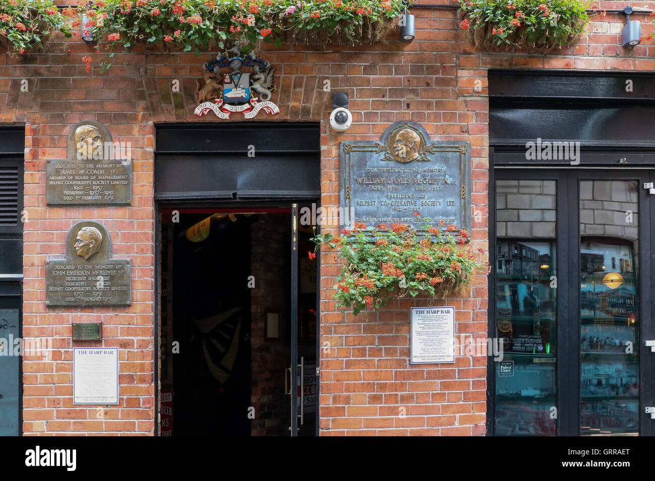 The Harp Bar in Belfast's Cathedral Quarter Stock Photo - Alamy
