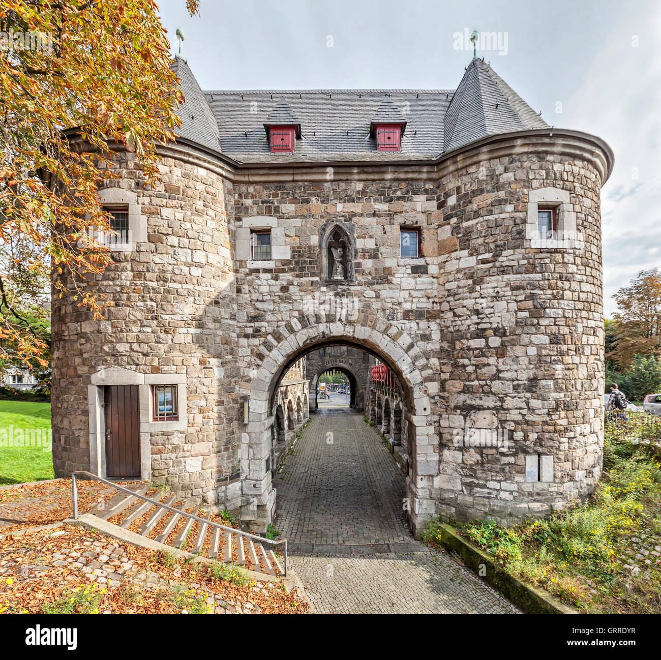 Ponttor - medieval city gate in Aachen, Germany Stock Photo - Alamy