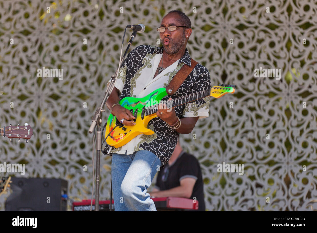 Electric player hi-res stock photography and images - Alamy