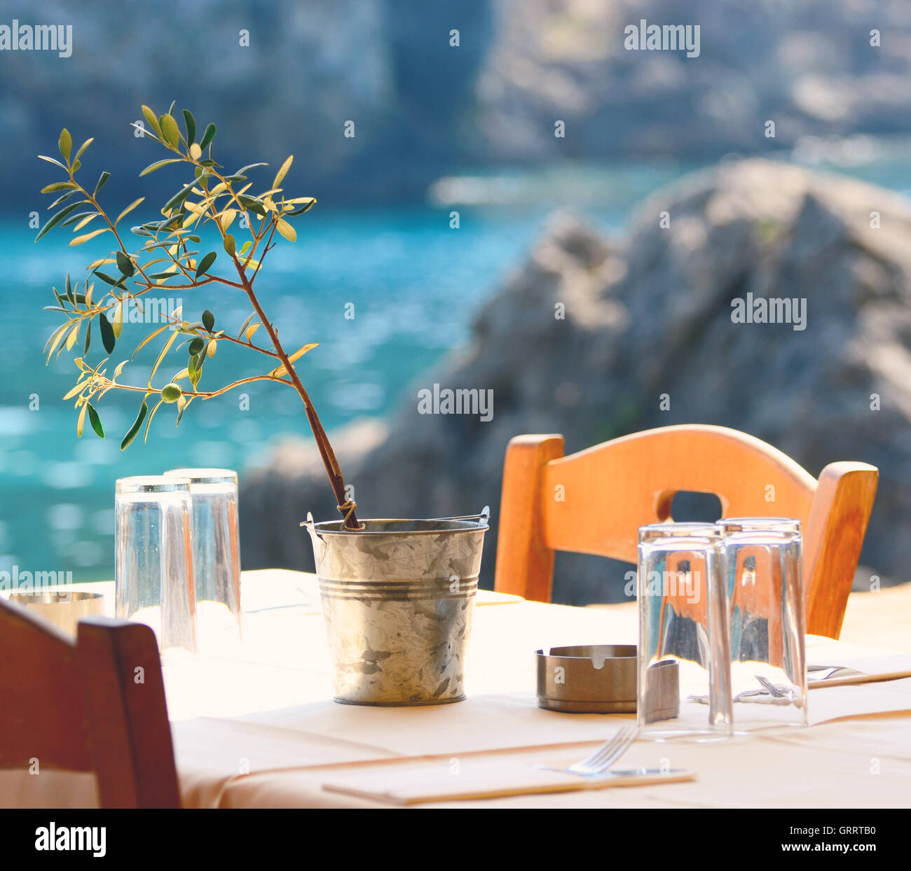 Greek tavern concept Stock Photo - Alamy