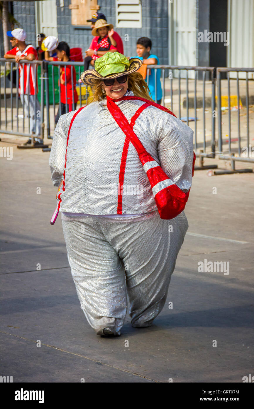 Fat woman dancing in traditional costume hi-res stock photography and ...
