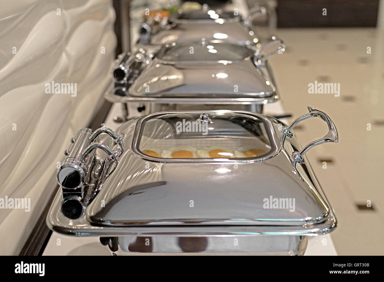 Food buffet hotel restaurant hi-res stock photography and images - Alamy