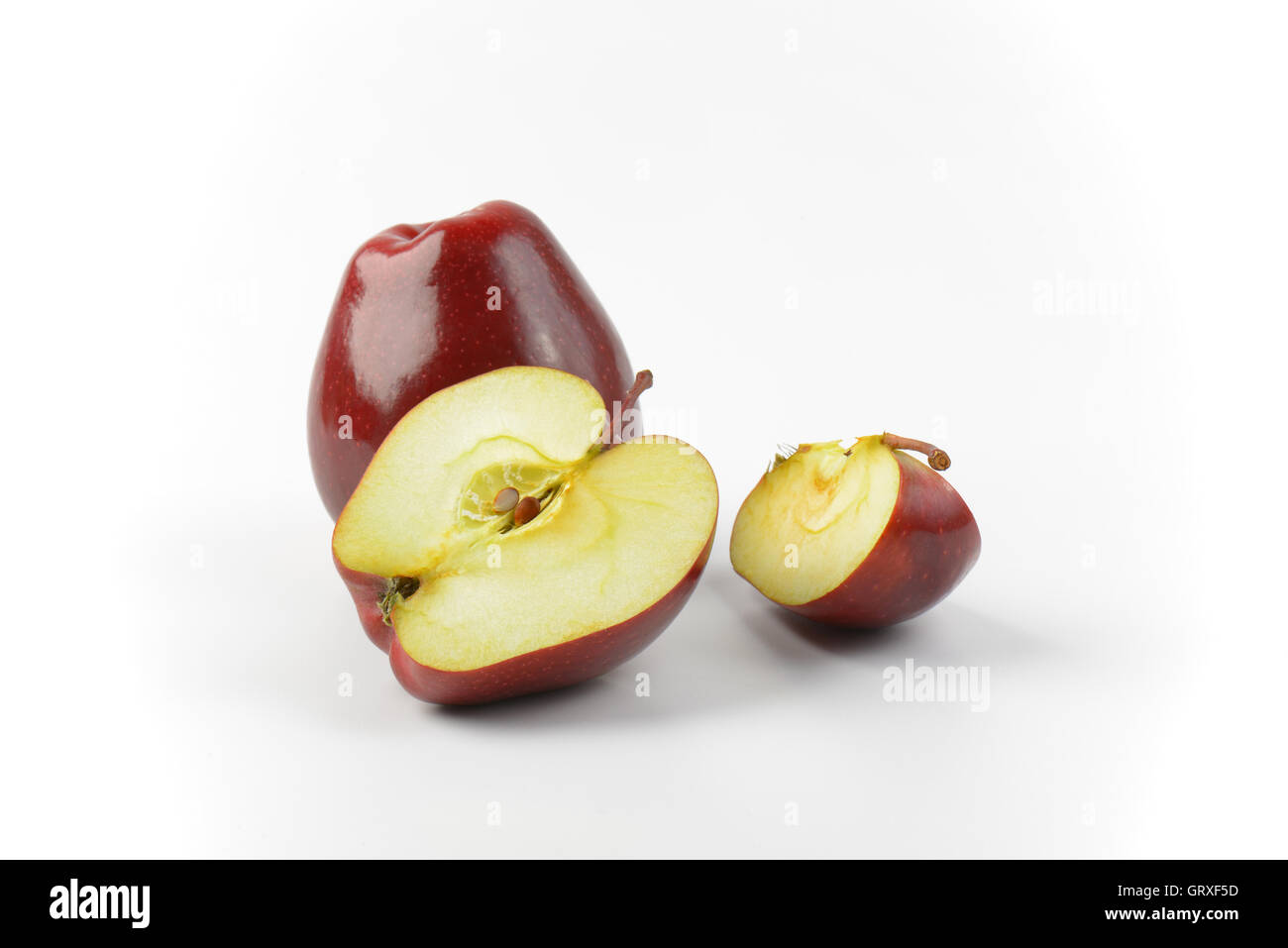 Half apple delicious fruit hi-res stock photography and images - Alamy