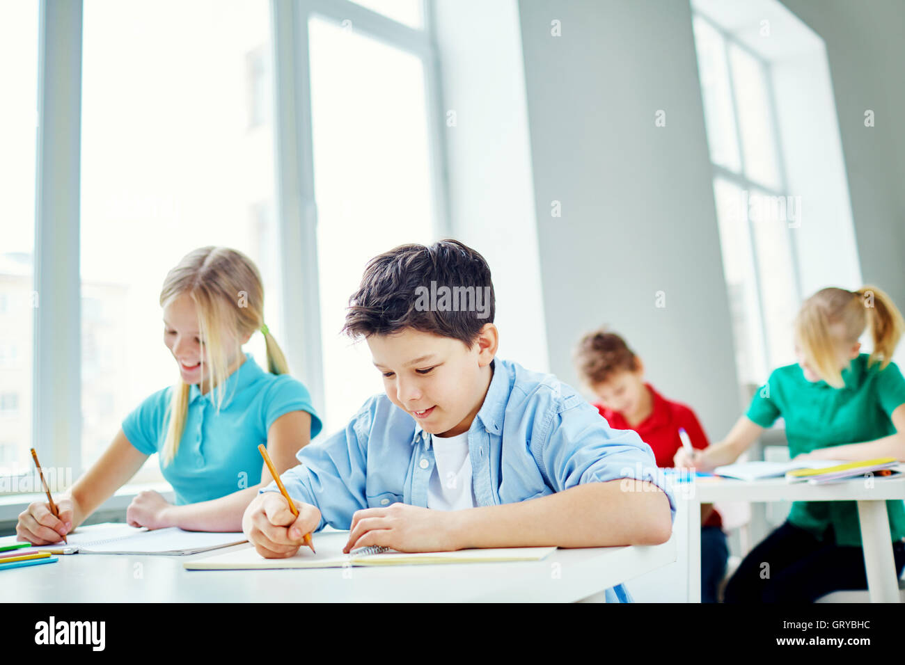 Boy test writing hi-res stock photography and images - Alamy