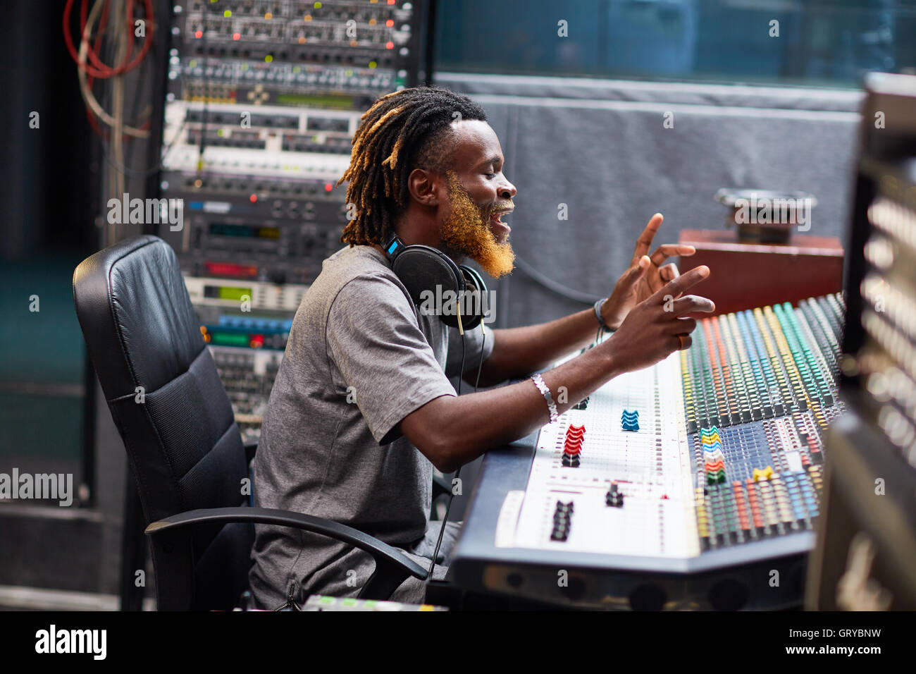 American tune hi-res stock photography and images - Alamy