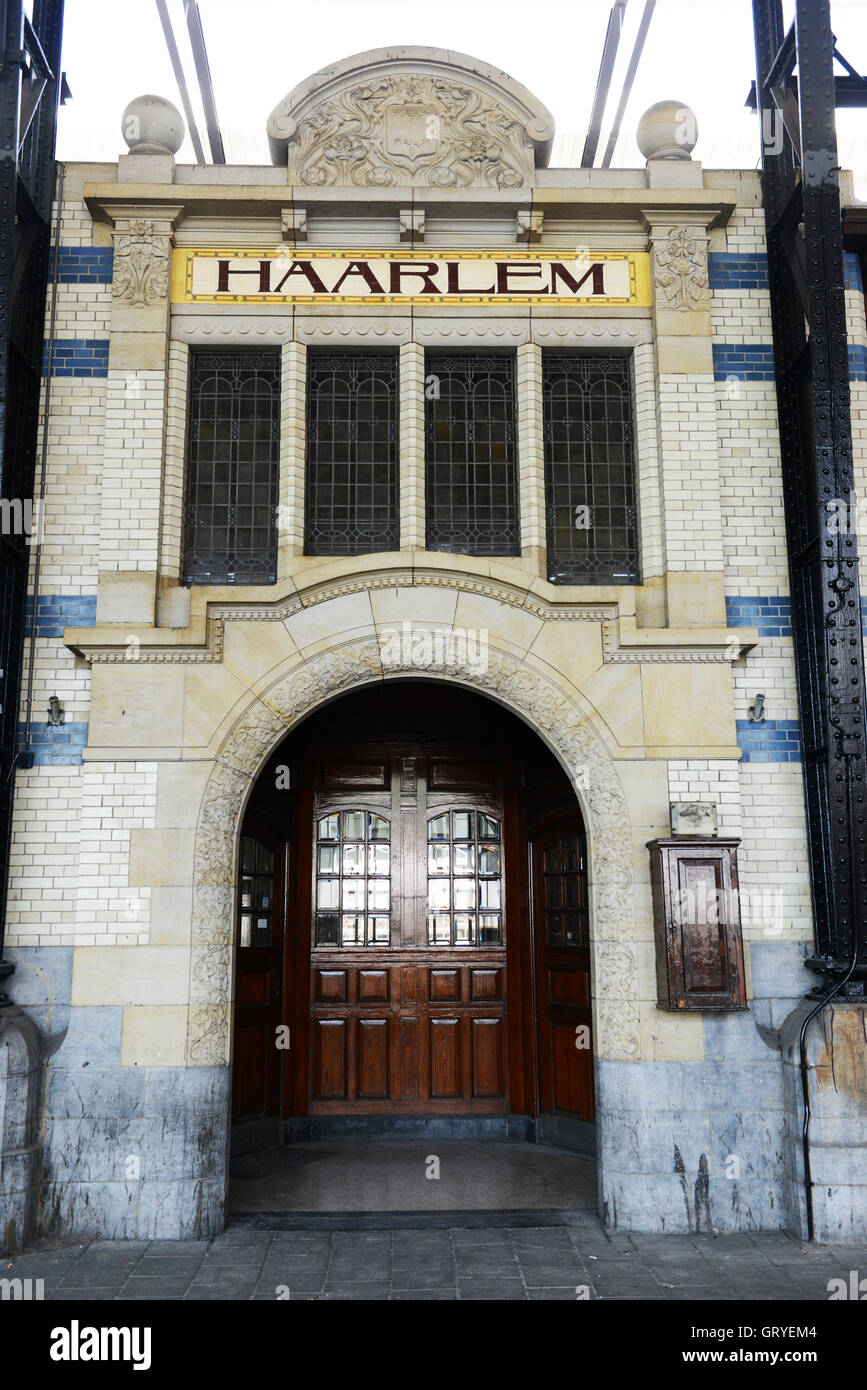 Haarlem Station High Resolution Stock Photography and Images - Alamy