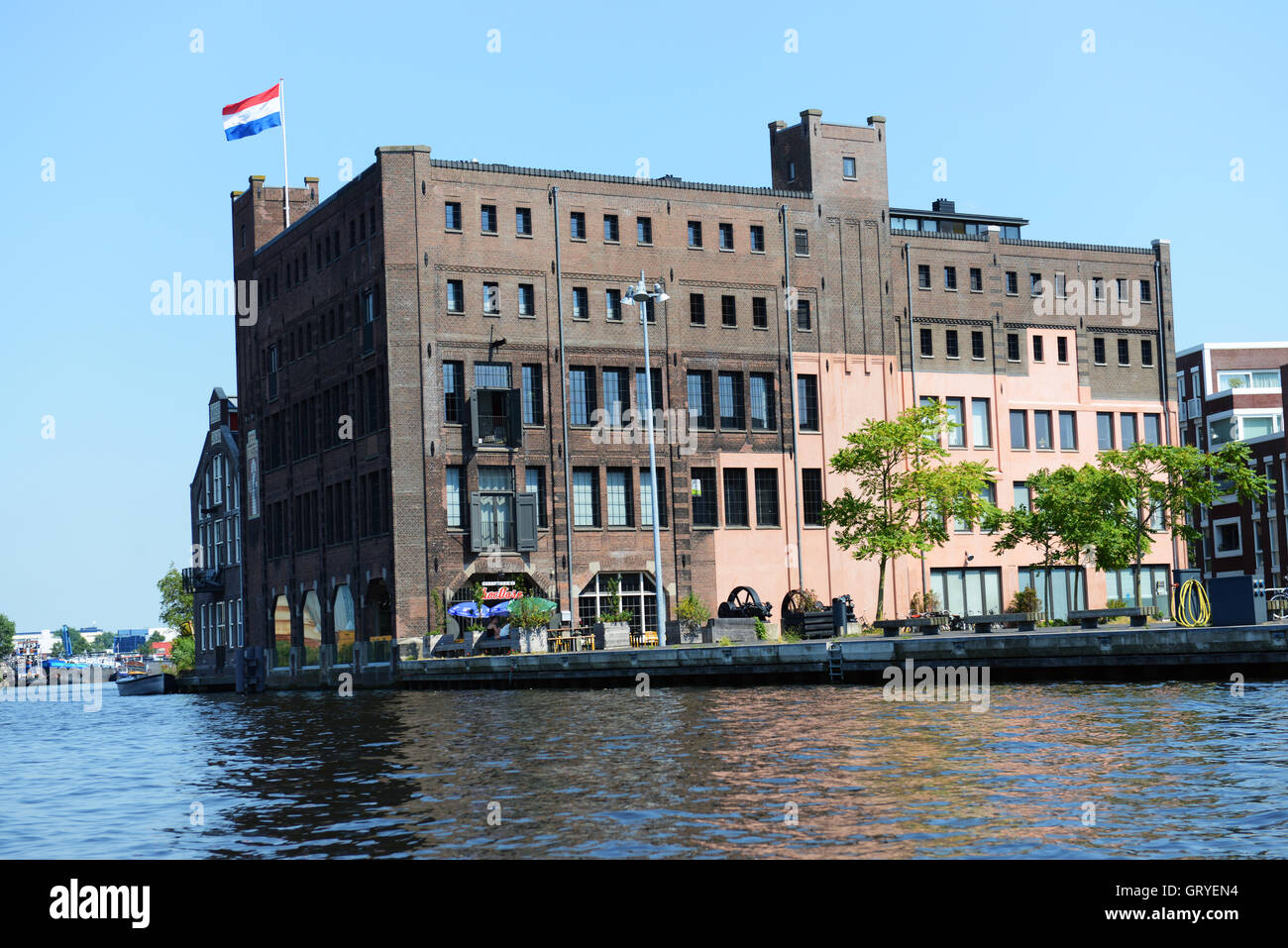 Old chocolate factory hi-res stock photography and images - Alamy