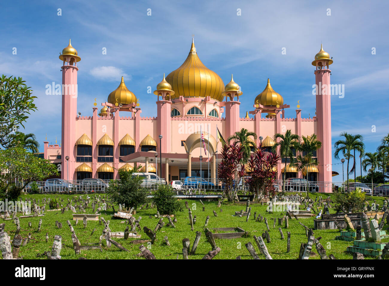 Kuching City Mosque (Masjid Bahagian) at day time, Sarawak, Malaysia ...