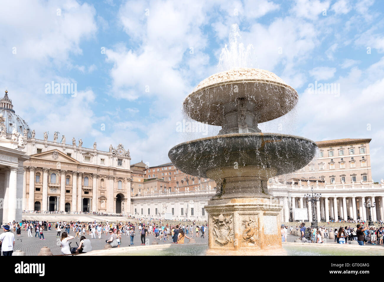 St. Peter's cathedral, Rome Stock Photo - Alamy
