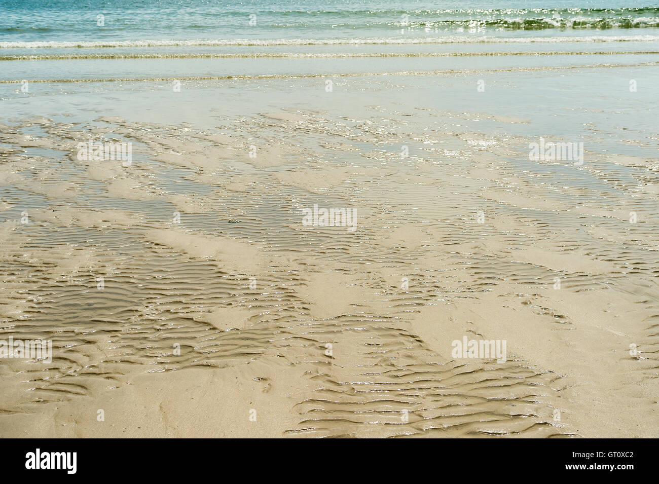 Wavy sea sand background hi-res stock photography and images - Alamy
