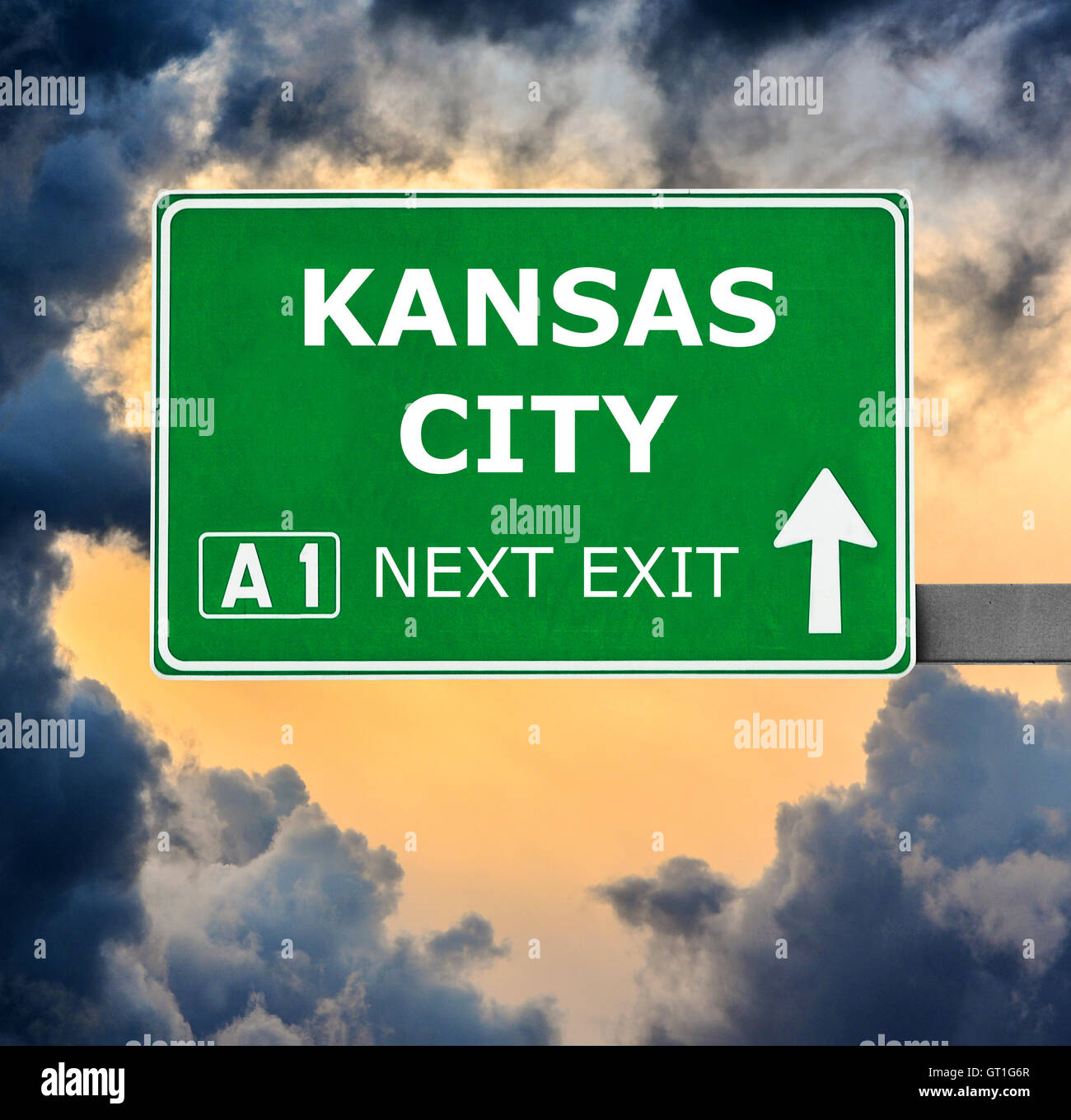 Welcome to kansas sign hi-res stock photography and images - Alamy