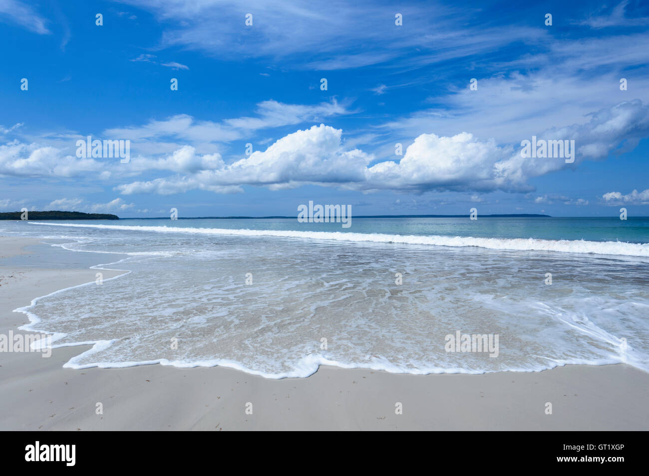 View of Callala Beach in picturesque Jervis Bay, New South Wales, NSW ...
