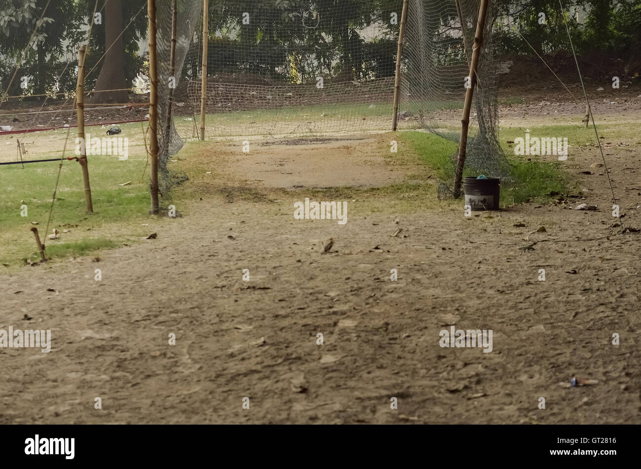 Cricket season hi-res stock photography and images - Alamy