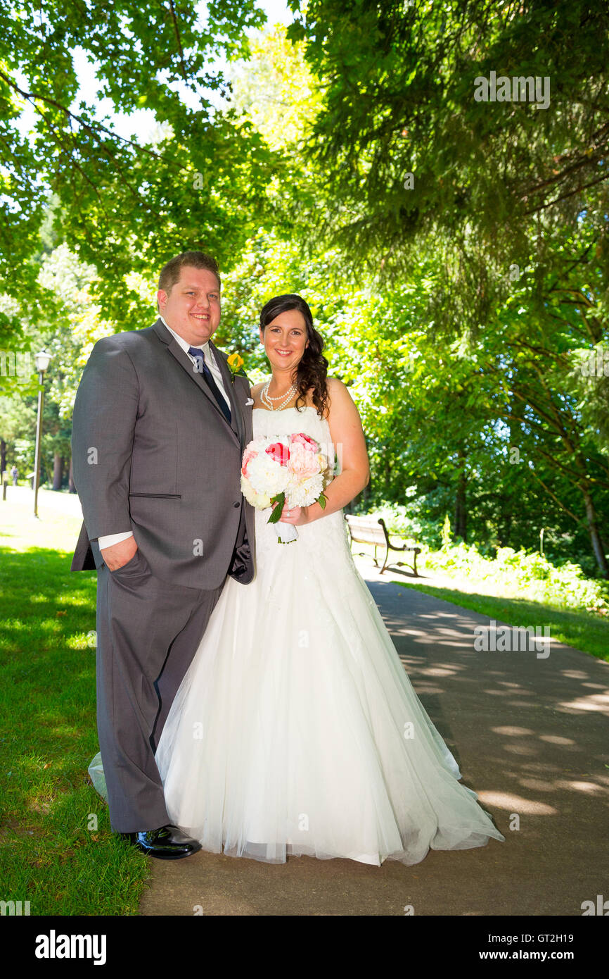 Bride and Groom Wedding Day Stock Photo - Alamy
