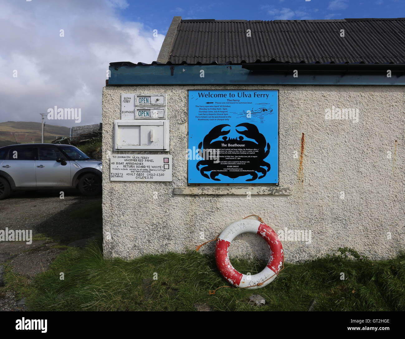 Welcome to Ulva ferry sign Scotland September 2016 Stock Photo - Alamy