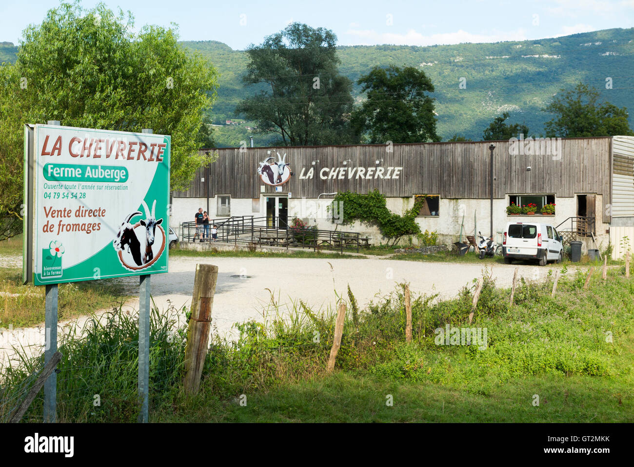 Fromage chevre hi-res stock photography and images - Alamy