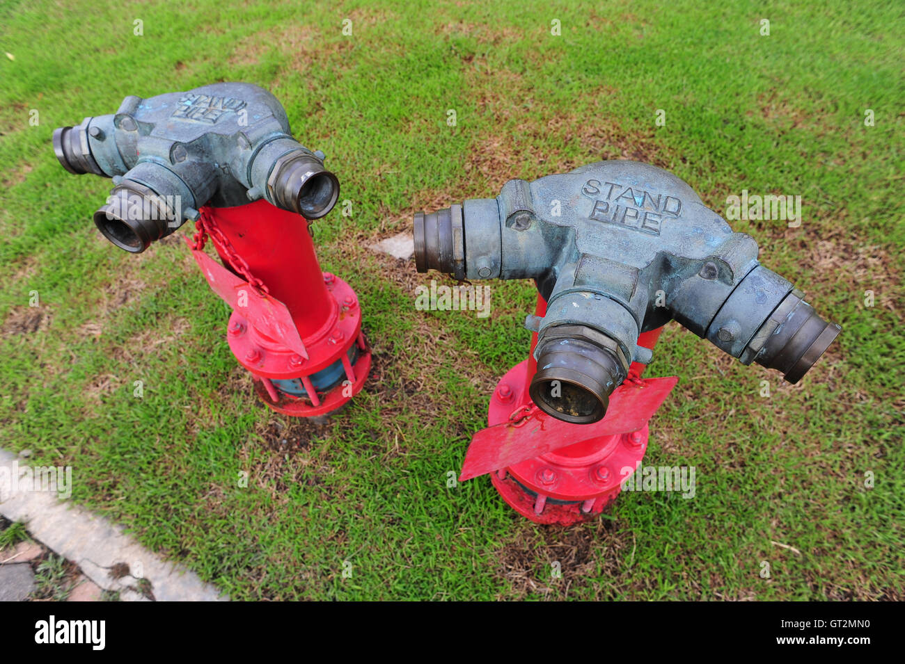 Fire hydrant spray hi-res stock photography and images - Alamy