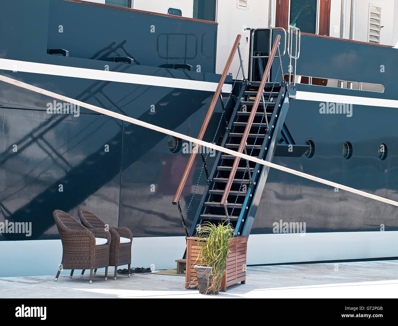 Cruise ship gangway entrance hi-res stock photography and images - Alamy