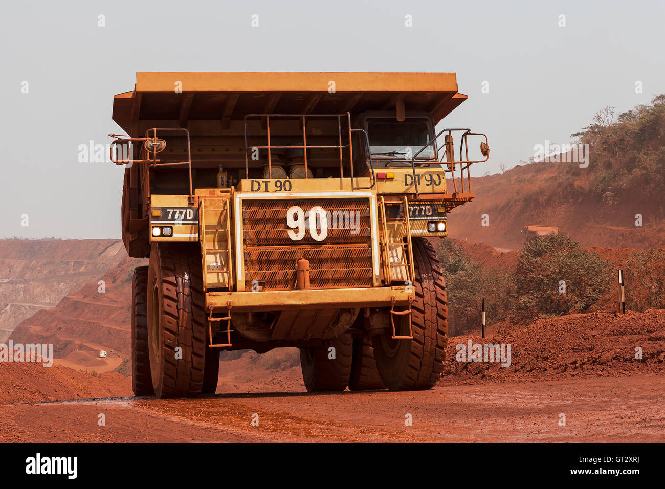 Mining dump trucks hi-res stock photography and images - Alamy