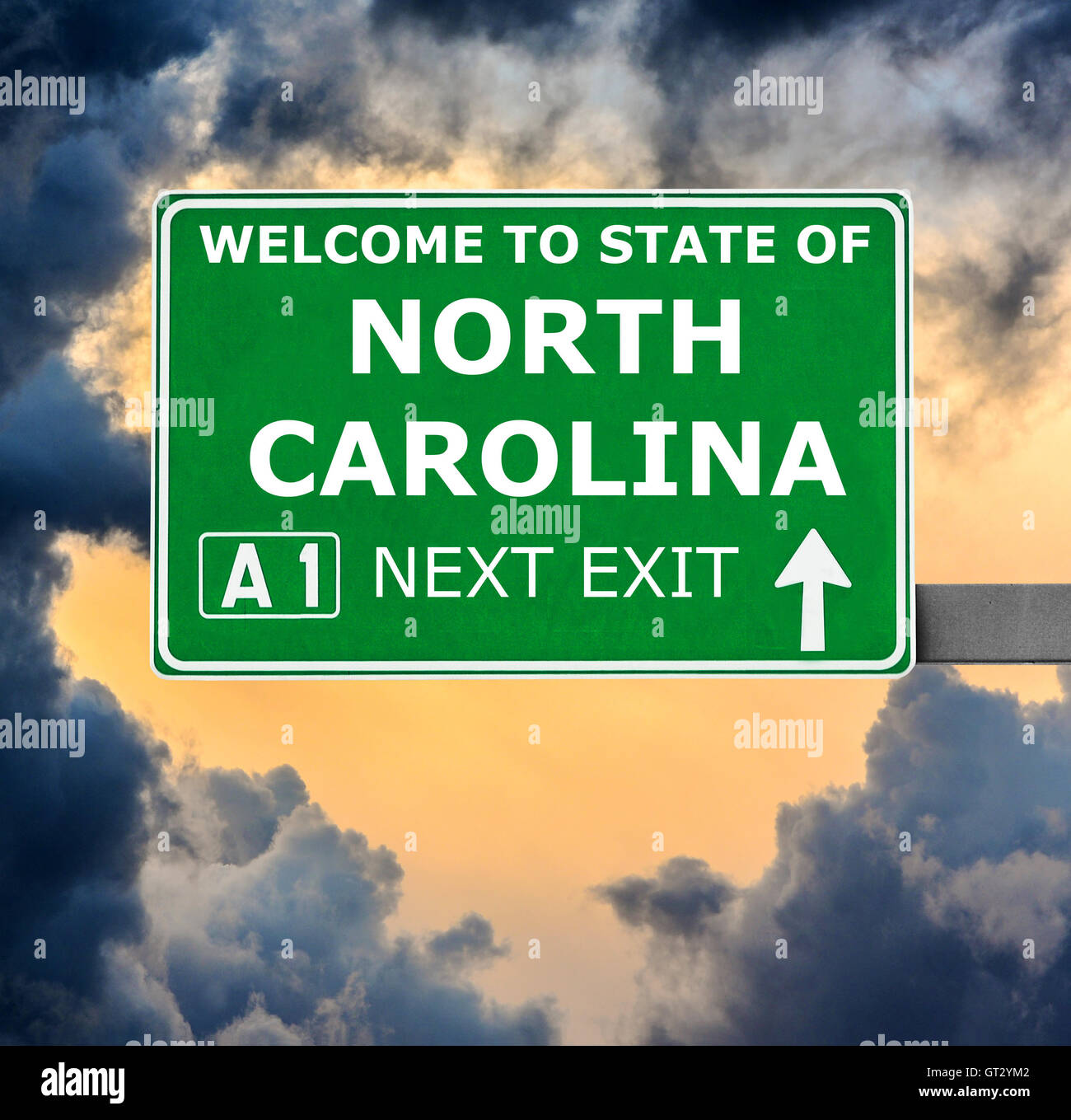 Welcome north carolina road sign hi-res stock photography and images ...