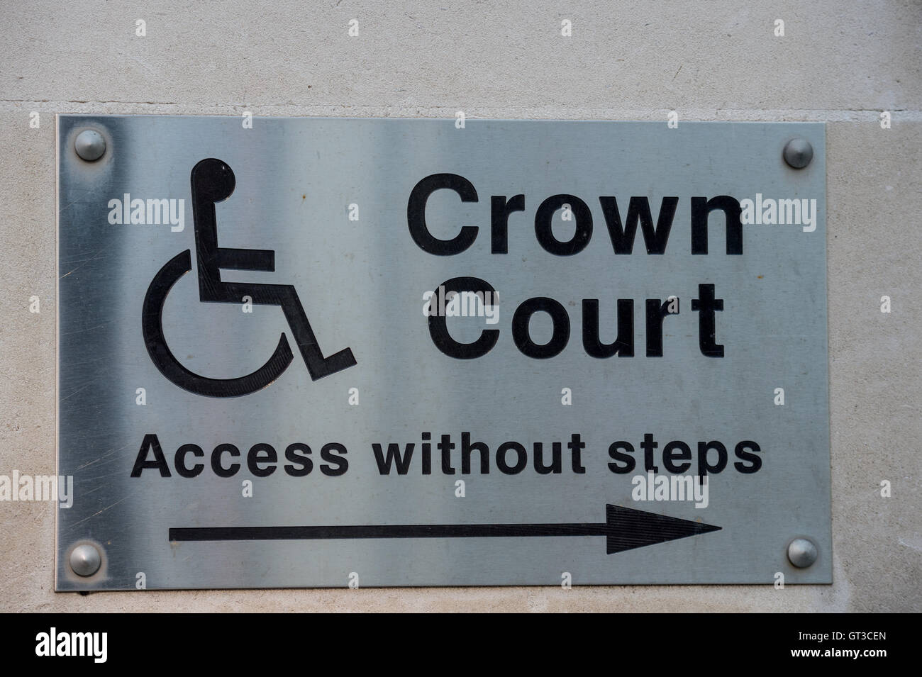 Disabled access sign hi-res stock photography and images - Alamy