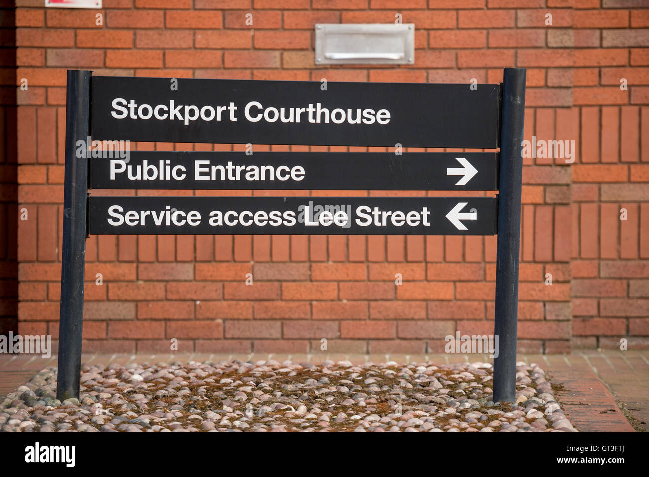 The exterior of Stockport Magistrates Court Stock Photo - Alamy
