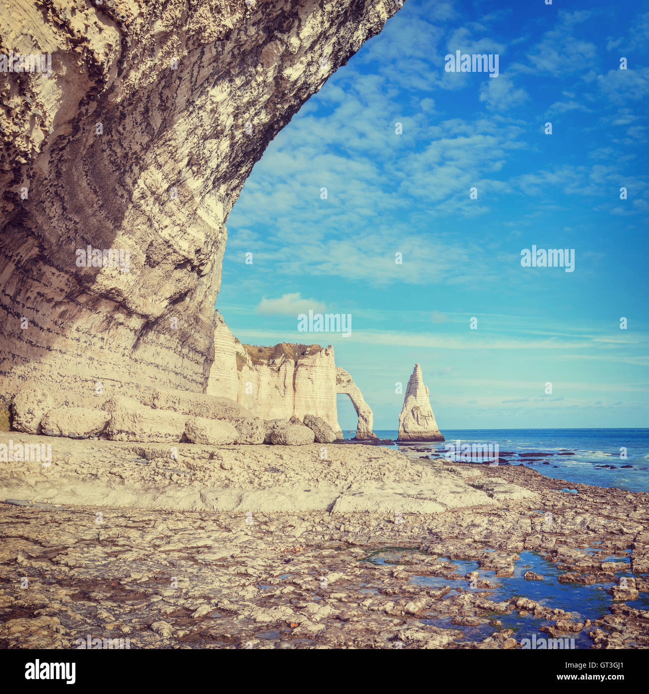famouse Etretat arch rock, France Stock Photo - Alamy