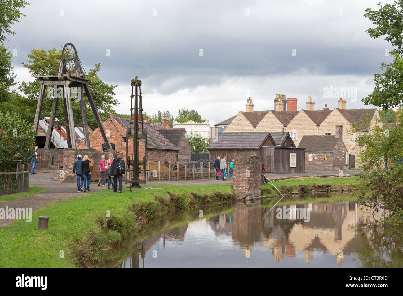 Blists Hill Victorian Town and a short section of the Shropshire Canal ...