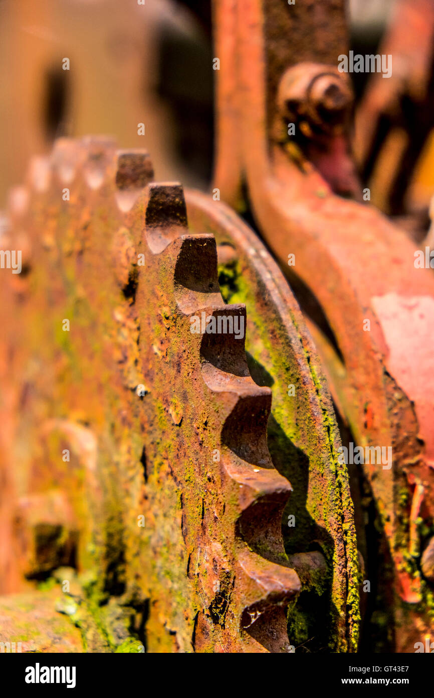 rusty old farm machinery Stock Photo - Alamy