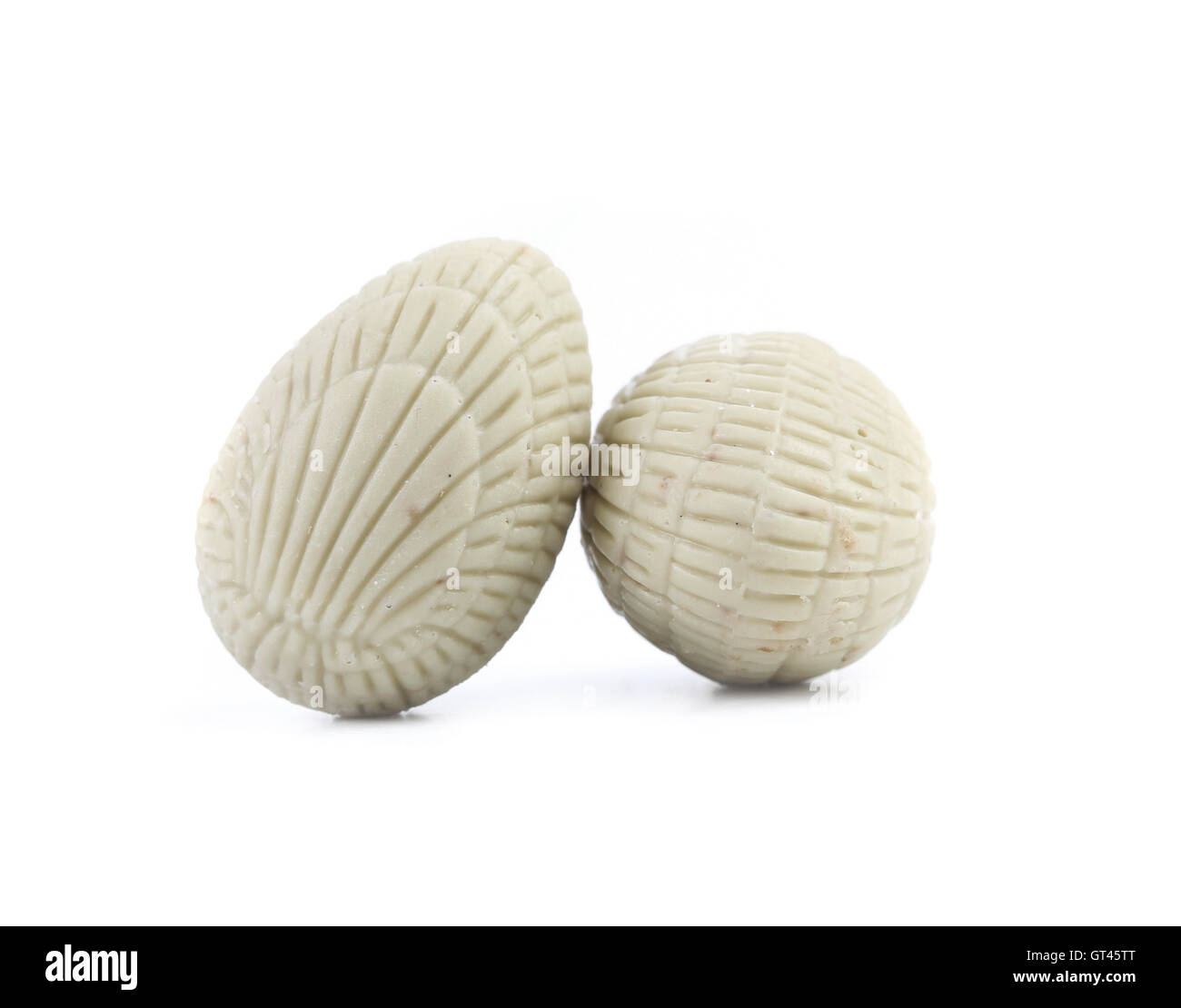 White chocolate seashell Stock Photo - Alamy