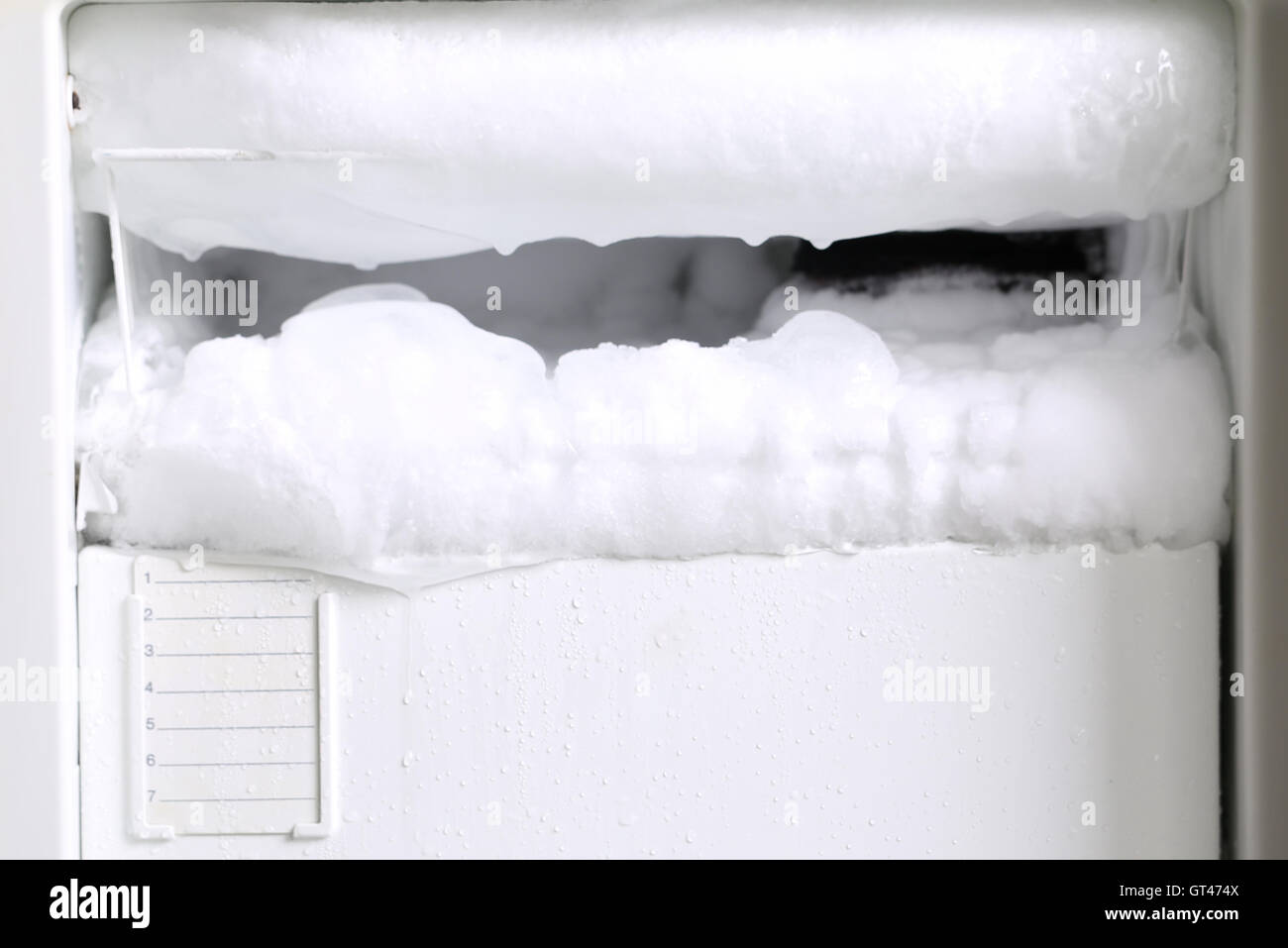 Freezing chamber hi-res stock photography and images - Alamy