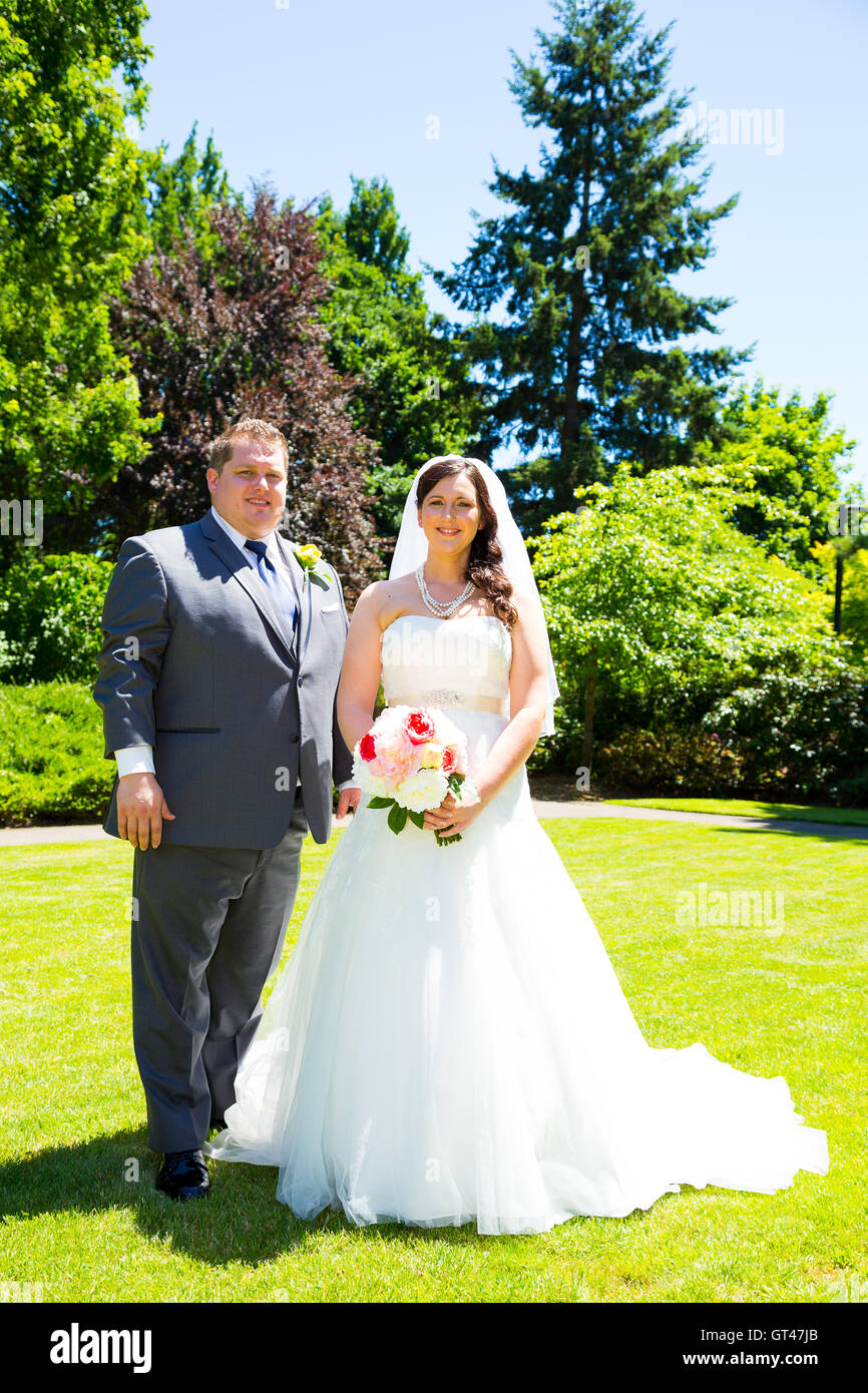 Bride and Groom Wedding Day Stock Photo - Alamy