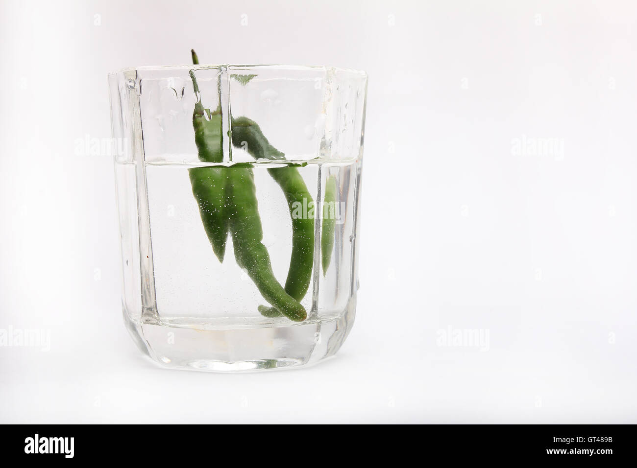 Hot and cold chilli chilli chile hi-res stock photography and images ...