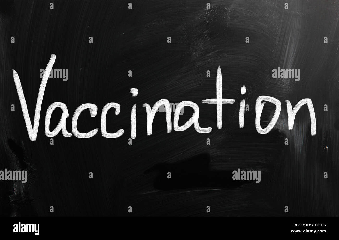 Health concept handwritten with chalk on a blackboard Stock Photo - Alamy