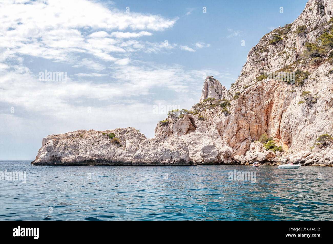 Boat to calanques hi-res stock photography and images - Alamy