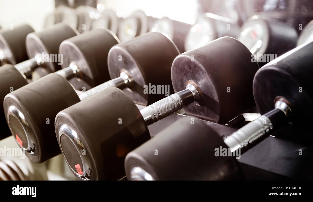 Row heavy dumbbells bodybuilding hi-res stock photography and images ...
